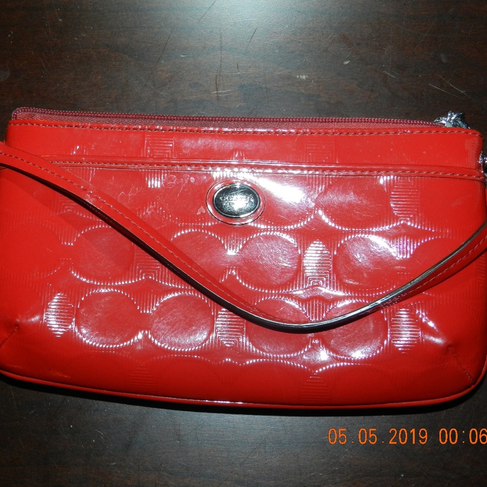 Coach Red Shiny Wallet With Wrist Strap - Gem